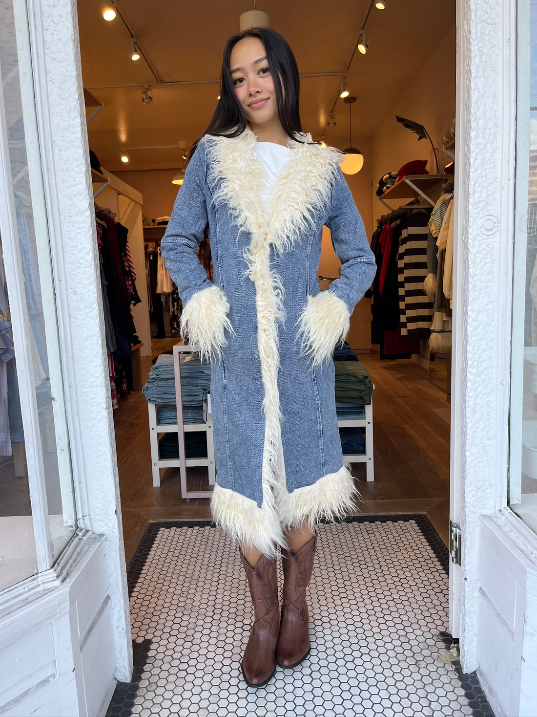 Groove Faux Fur Jacket in Indigo – Isalis