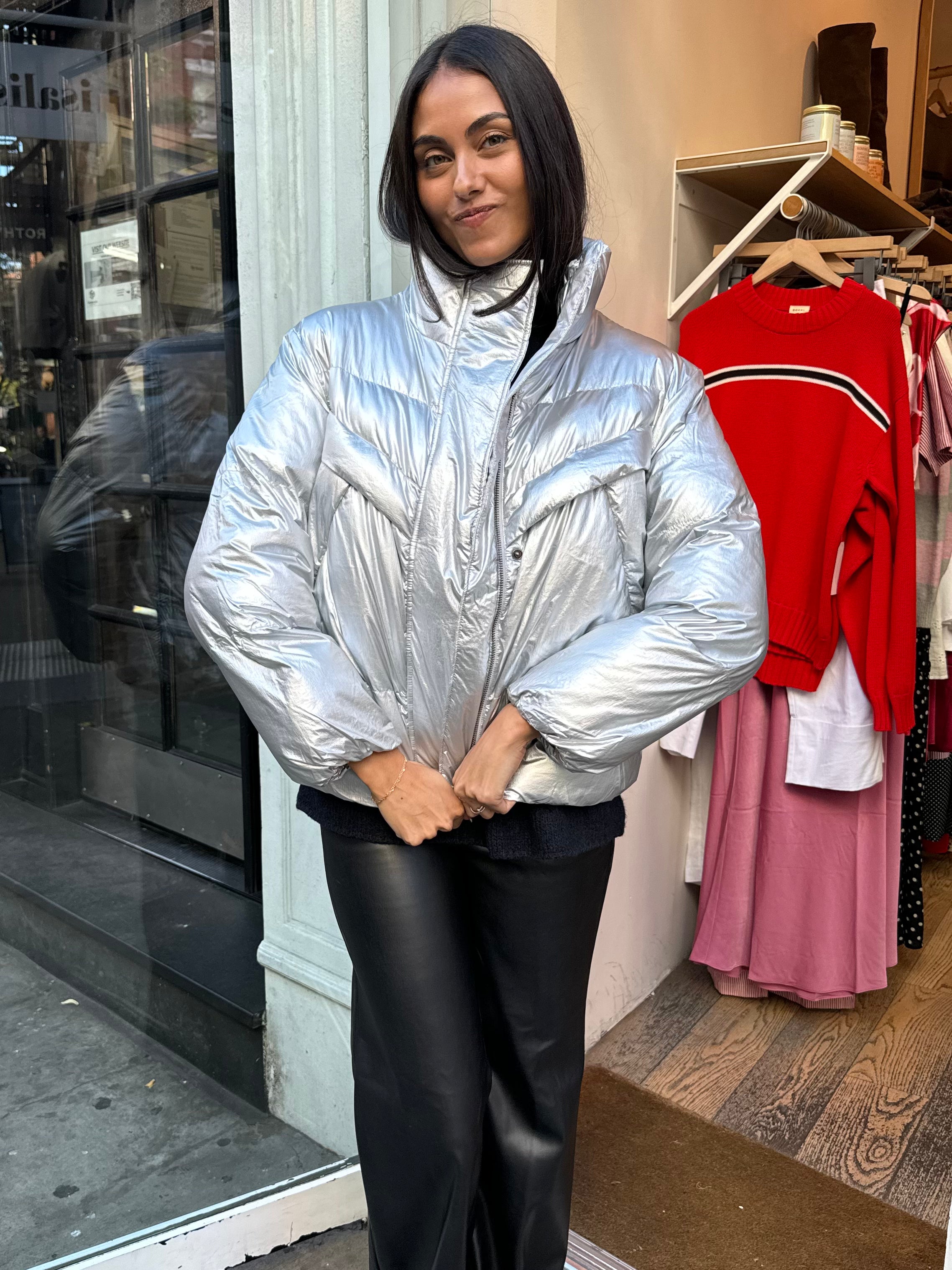 Sascha Puffer Jacket in Disco – Isalis